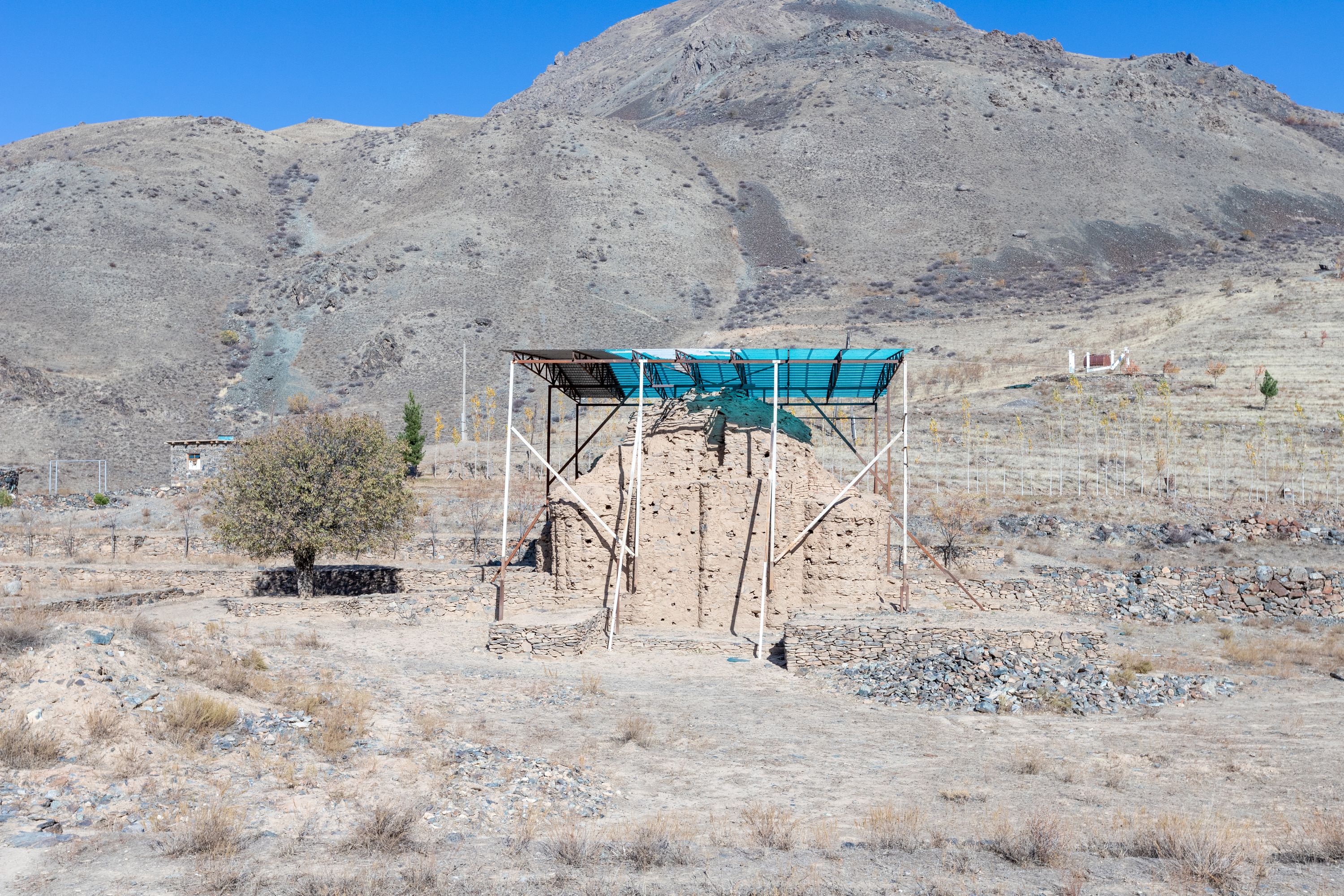 The Town of Karon – Travel to Tajikistan